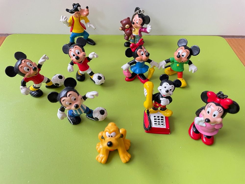 10x 80er Disney Comic Figur Mickey Minnie Goofy Pluto Bully (Gebraucht) in Gossau SG für CHF 55 ...