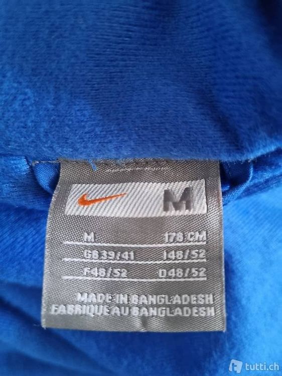 Original Nike FCZ Academy gefütterte Jacke | Kaufen auf Ricardo