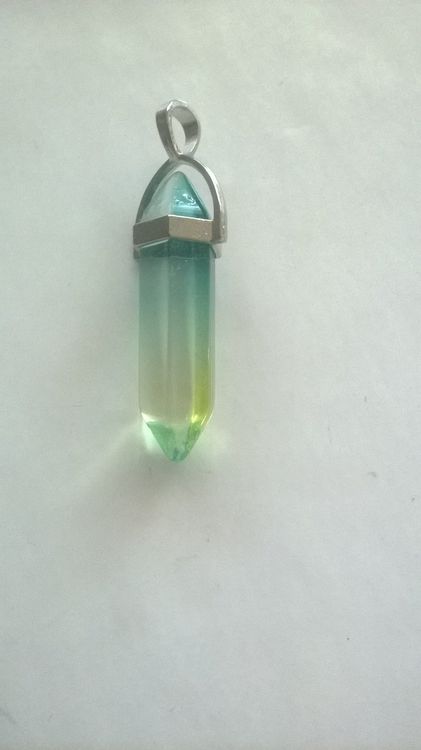 anhänger echt kristall,,,glanzig (Neu (gemäss Beschreibung)) in Basel ...