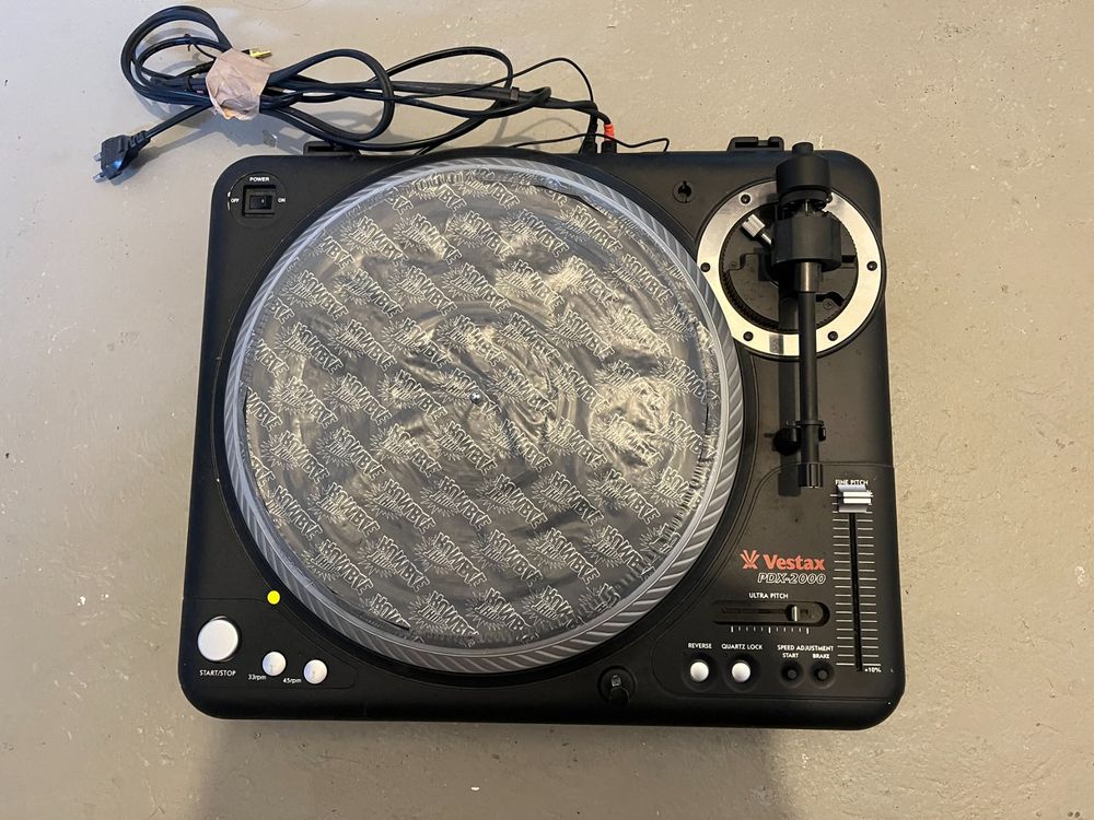Vestax PDX-2000 Turntable (Gebraucht) in Tenniken für CHF 265 – nur ...