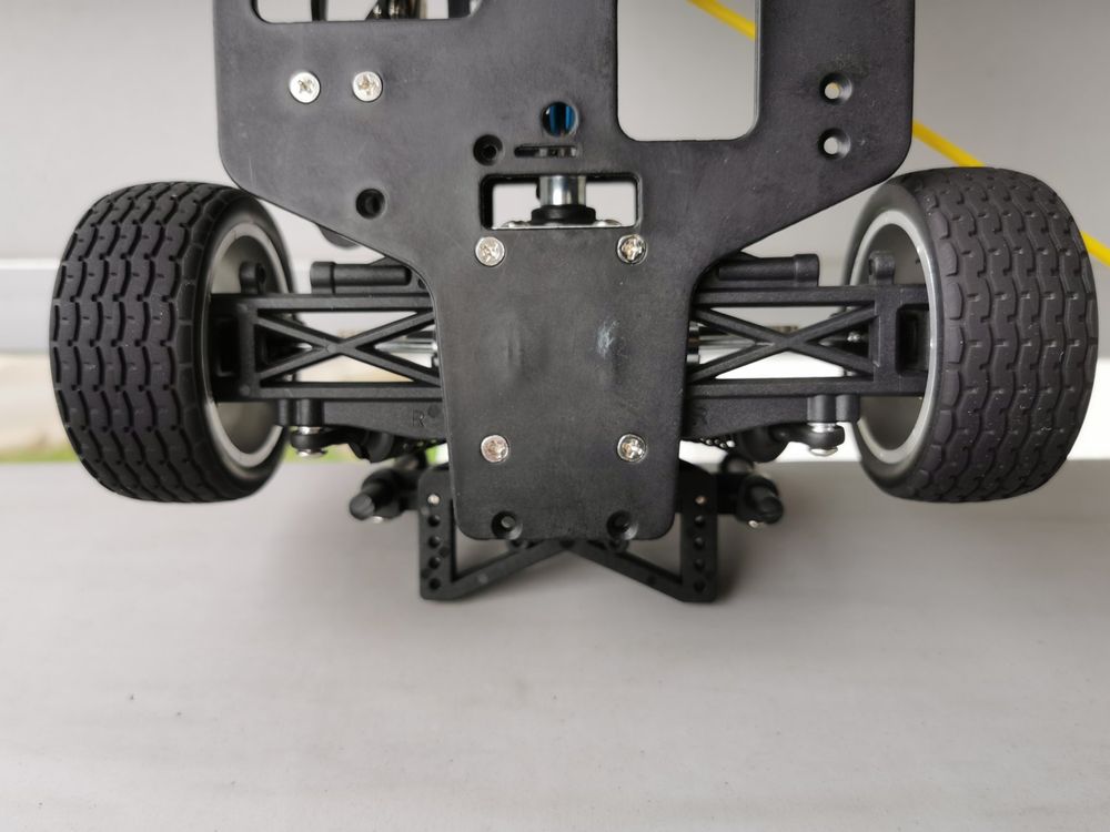 REELY 1:10 Mustang Brushless 4WD RTR 40MHz Neuwertig (Neu (gemäss ...