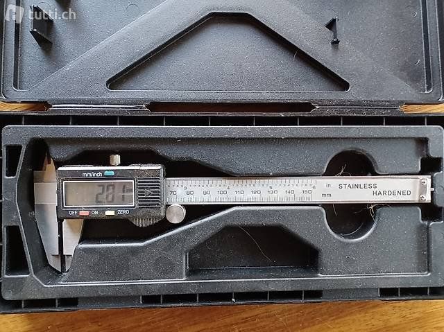 Schieblehre Digital 0-150mm. Neue Batterie. | Kaufen auf Ricardo