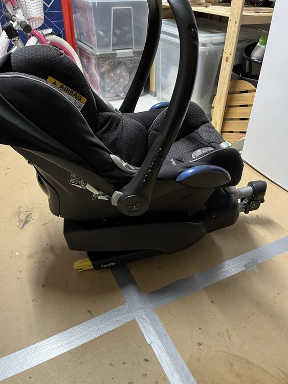 Maxi Cosi mit Station (Gebraucht) in Stansstad für CHF 50 – nur ...