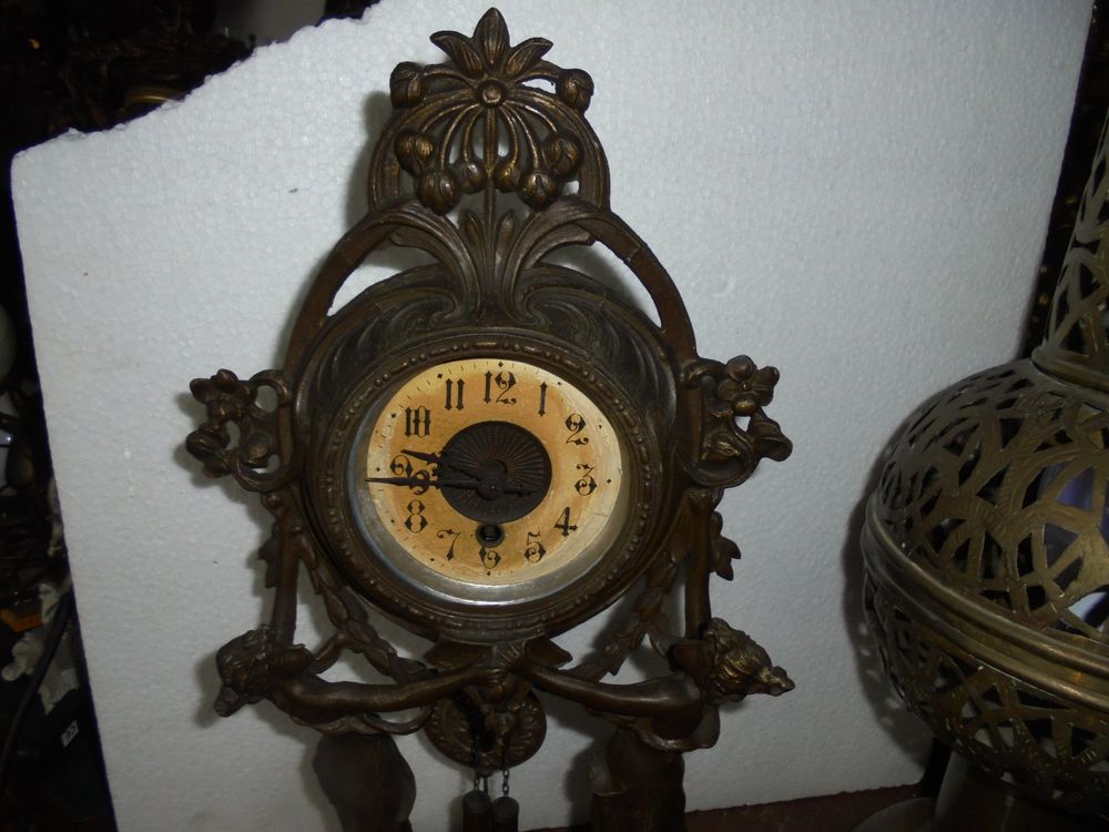 Antike Pendule, originaler Jugendstil, ca. 1900-20 (Gebraucht) in für CHF 89 – mit Lieferung auf ...