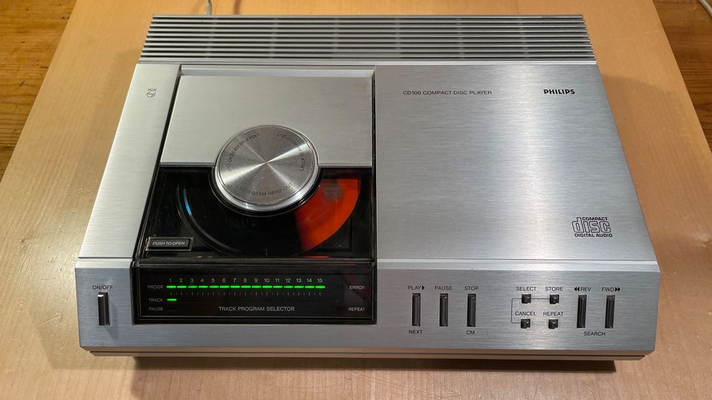 Philips CD100 - der erste CD Spieler von Philips | Kaufen auf Ricardo