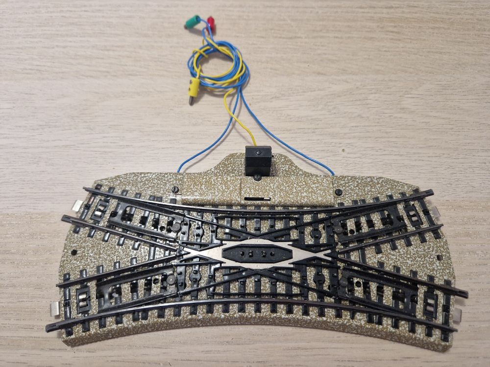 Märklin 5128 kreuzungsweiche M H0 (1) (Gebraucht) in St-Aubin-Sauges ...