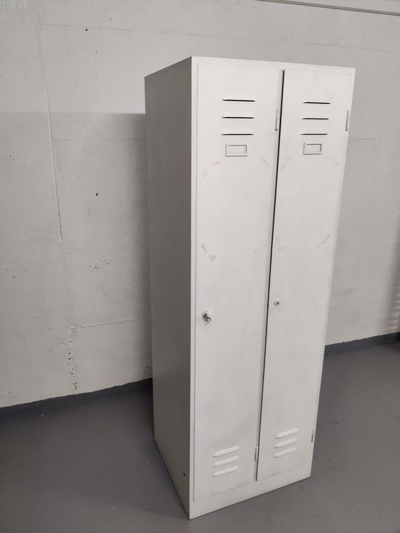 Doppel Spind/Garderobenschrank Metall | Kaufen auf Ricardo