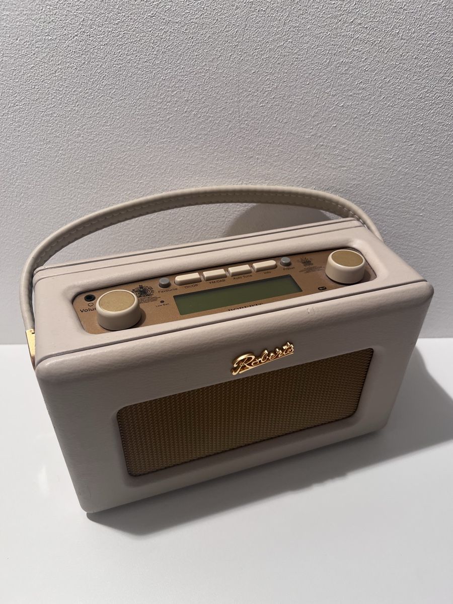 Roberts Radio RD-60 Retro Creme - Top Klang - DAB (Gebraucht) in St ...
