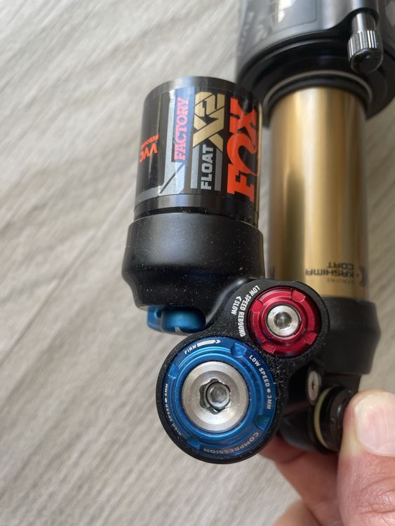 FOX Float X2 Factory 230 60mm (Neu und originalverpackt) in Lugano für ...