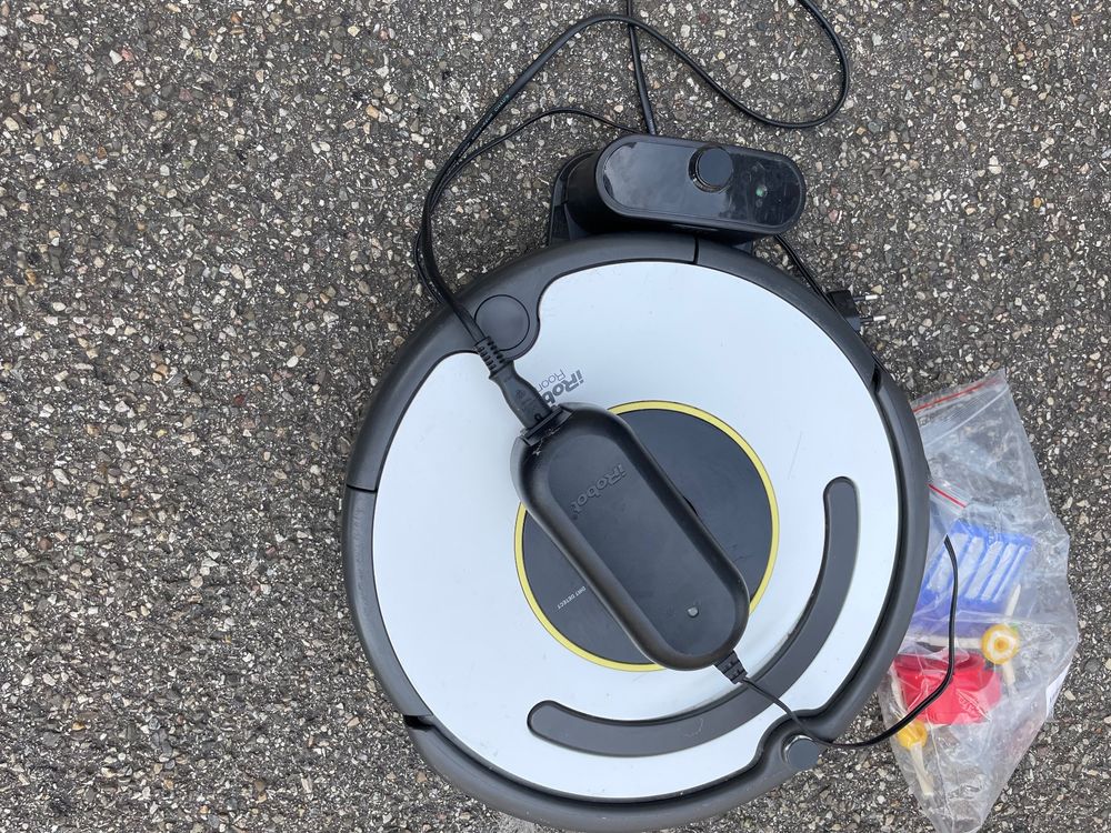 Roomba irobot 620 mit accessories | Kaufen auf Ricardo