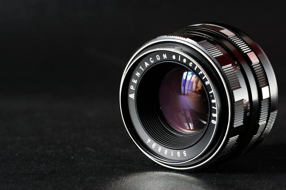 Pentacon Electric 50mm 1.8 (M42) (Gebraucht) in Fleurier für CHF 60 ...