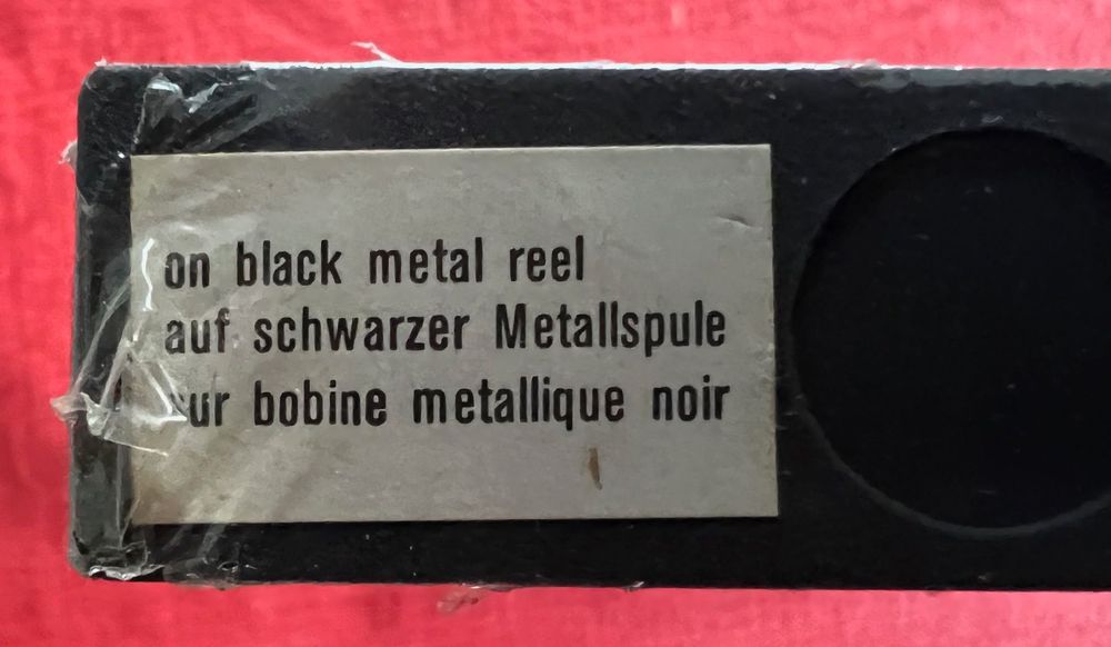 Revox 621 Mastering Tape auf Metallspule schwarz | Kaufen auf Ricardo Revox 621 Mastering Tape auf Metallspule schwarz | Kaufen auf Ricardo