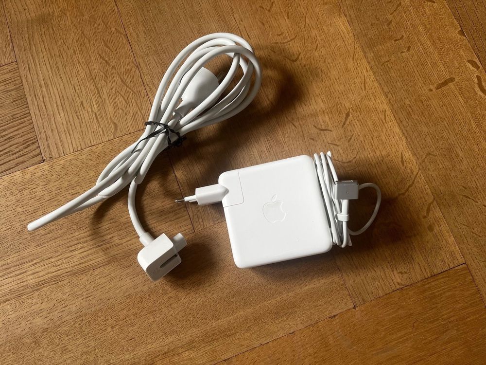 MacBook MagSafe 2 Chargeur (Gebraucht) in Zürich für CHF 39 – mit ...