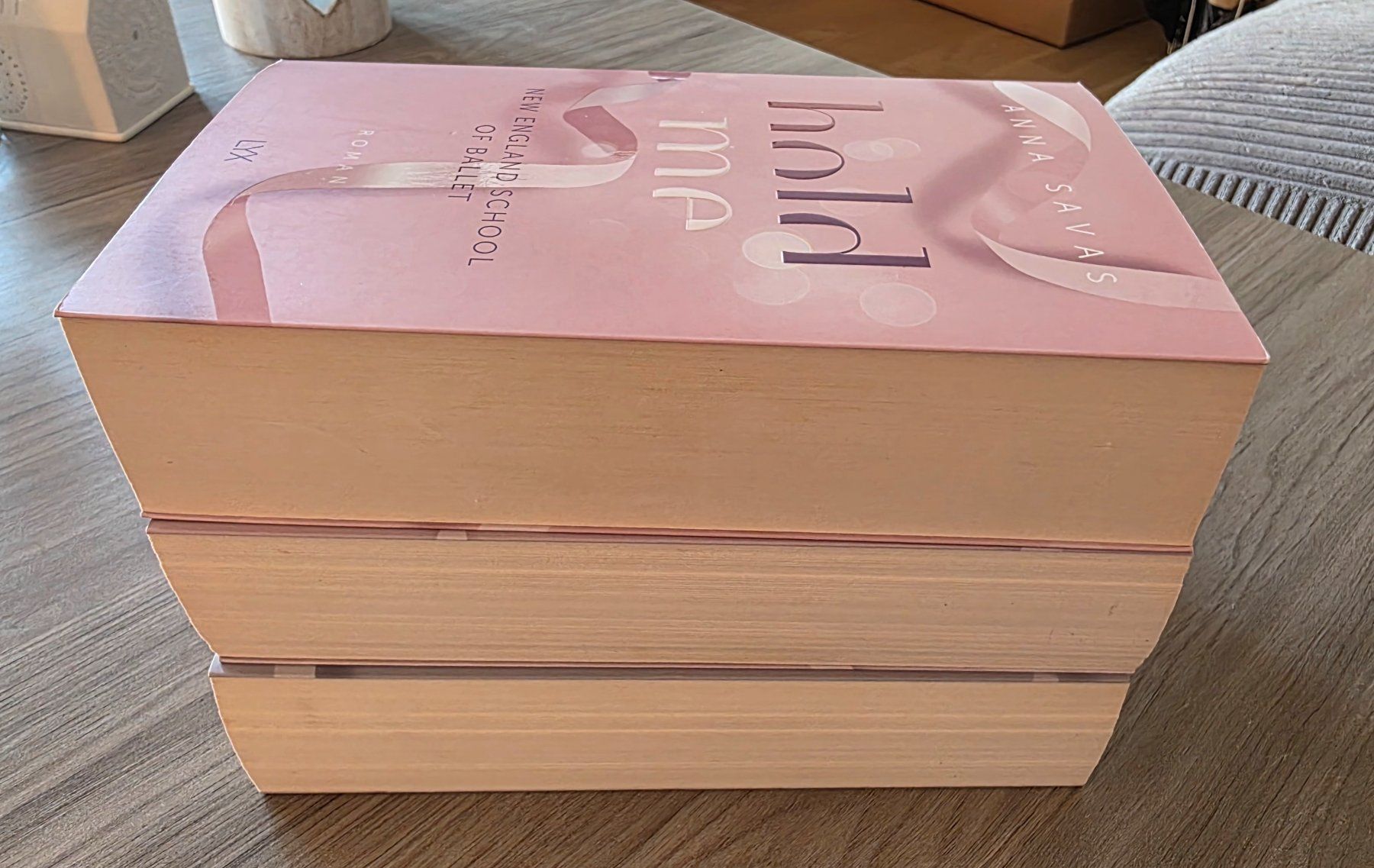 Hold Me (Band 1), Stay Here (Band 2) + Shine Bright (Band 3) (Gebraucht ...