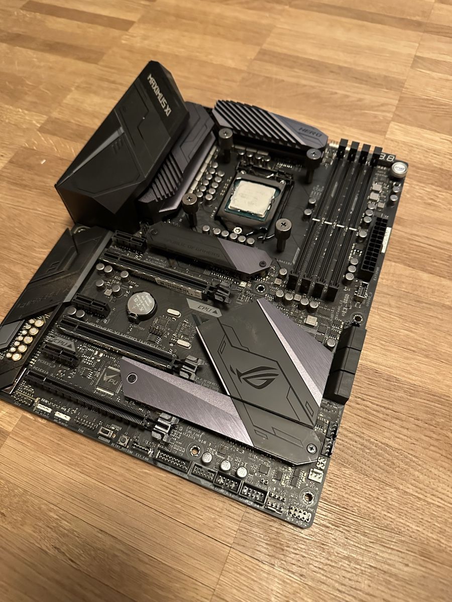 ASUS ROG Maximus XI Hero (Wi-Fi) Z390 LGA1151 Gaming Mainboa (Neu ...