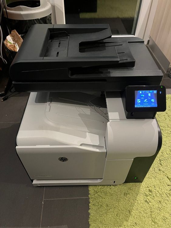 Multifunktionsdrucker HP M570dn läuft mit kl. Mangel (Gebraucht) in ...
