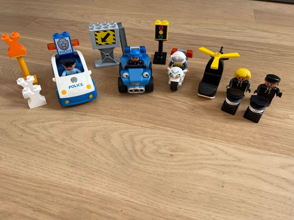 Lego Duplo Polizei Set Motorrad, Auto, Hubschrauber, Figuren | Kaufen ...