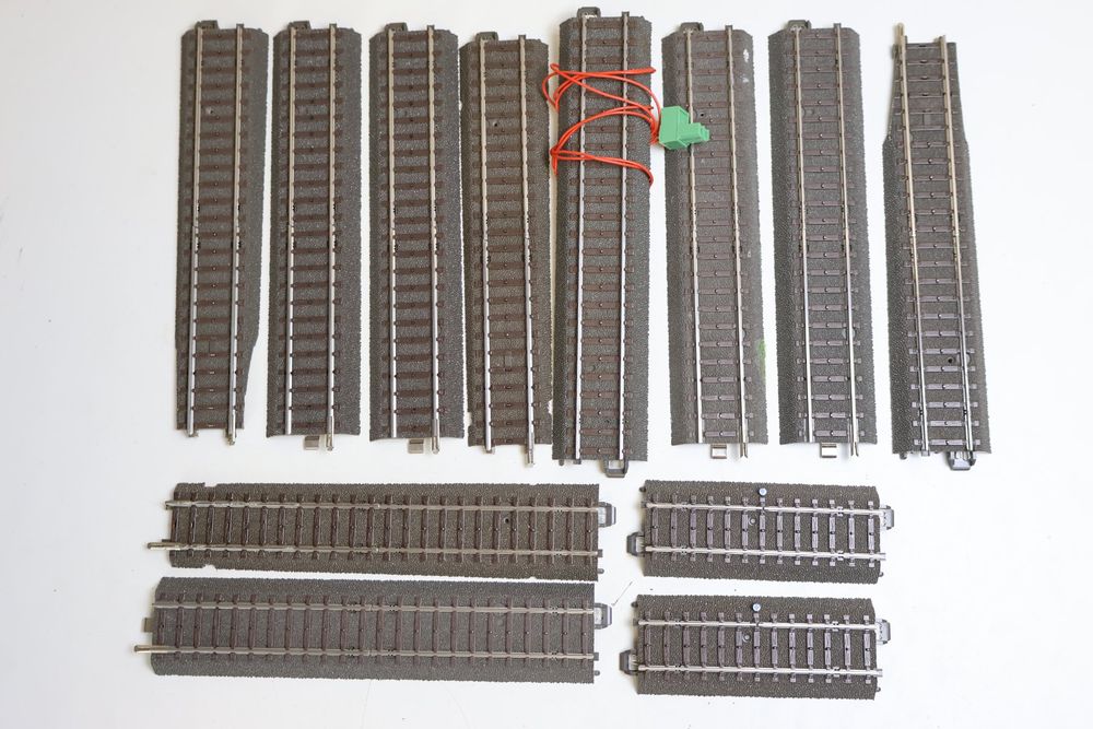 Märklin 12 x Übergangsgleis C-Gleis & Spezialgleis H0 (Gebraucht) in ...