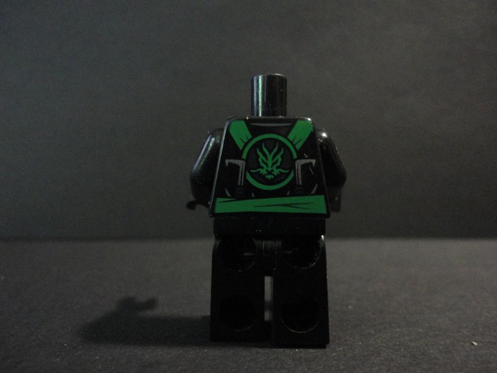 Lego Ninjago Figurine Lloyd Deepstone Armor | Kaufen auf Ricardo