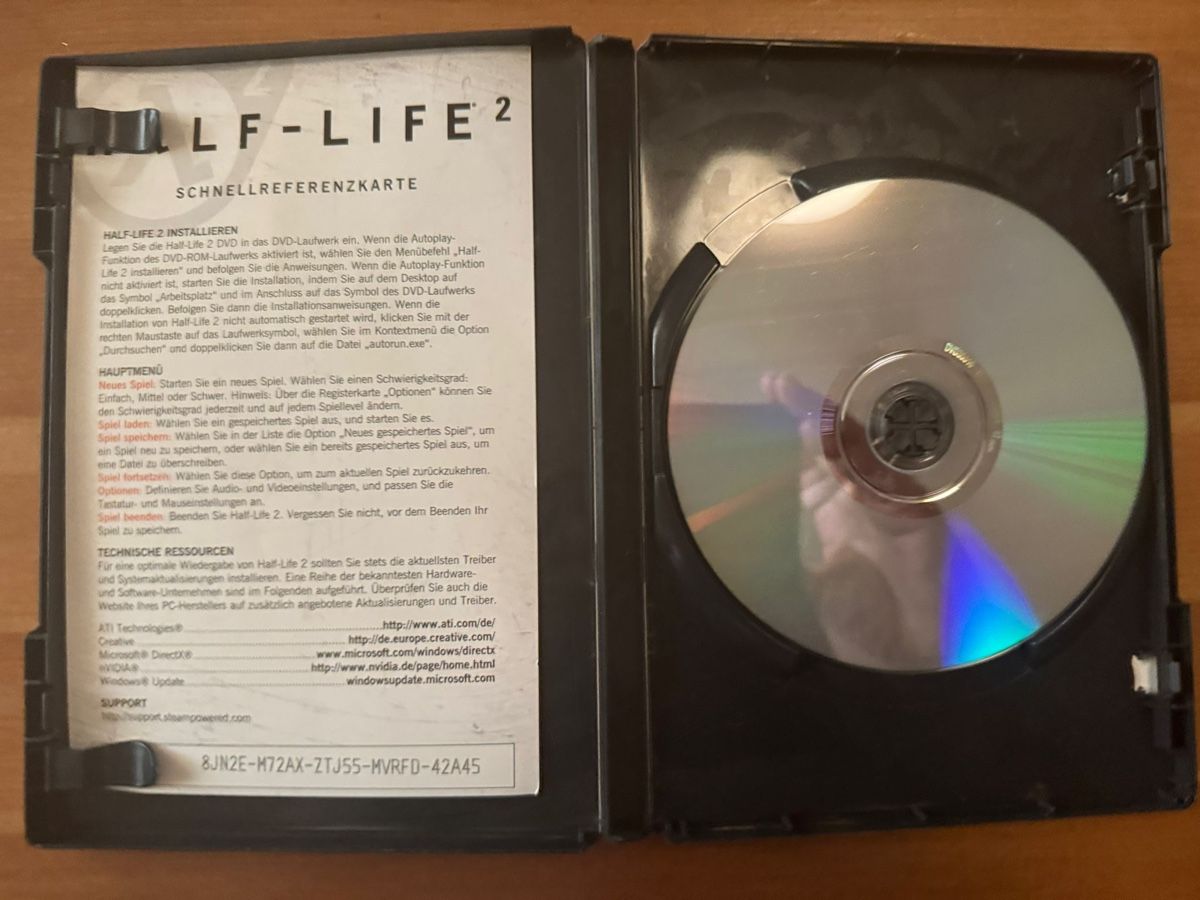 Pc DVD Half-Life 2 (Gebraucht) in Basel für CHF 5 – mit Lieferung auf ...