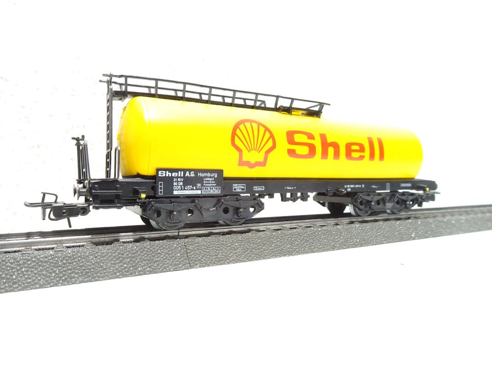 Märklin Güterwagen Kesselwagen Shell HO 4651 (R) (Gebraucht) in Luzern ...