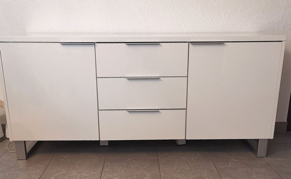 Lowboard weiss hochglanz (Gebraucht) in Oekingen für CHF 145 – nur ...