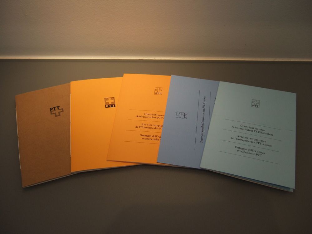 5 x PTT Briefmarkenheft 1980-1982 | Kaufen auf Ricardo