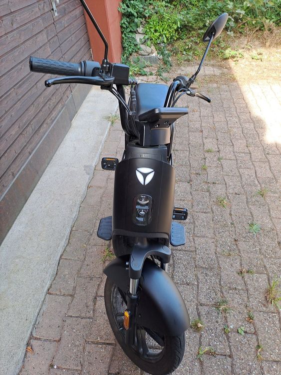 YADEA V7 Elektroroller | Kaufen auf Ricardo