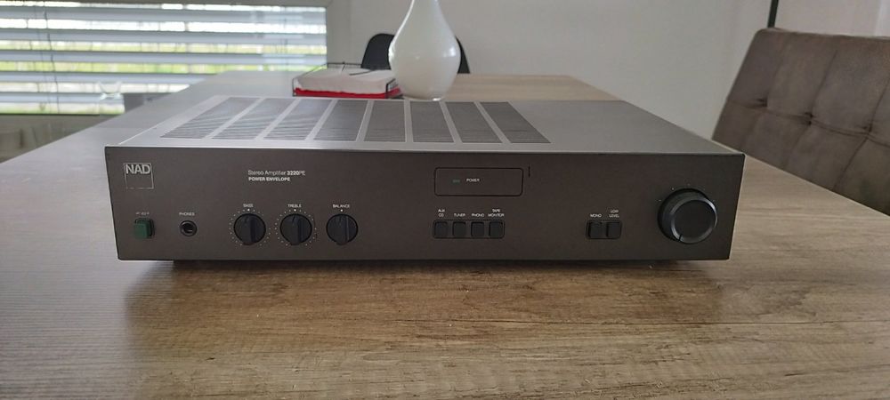 Zu verkaufen NAD 3220PE Verstärker - ordentlicher Zustand! (Gebraucht ...