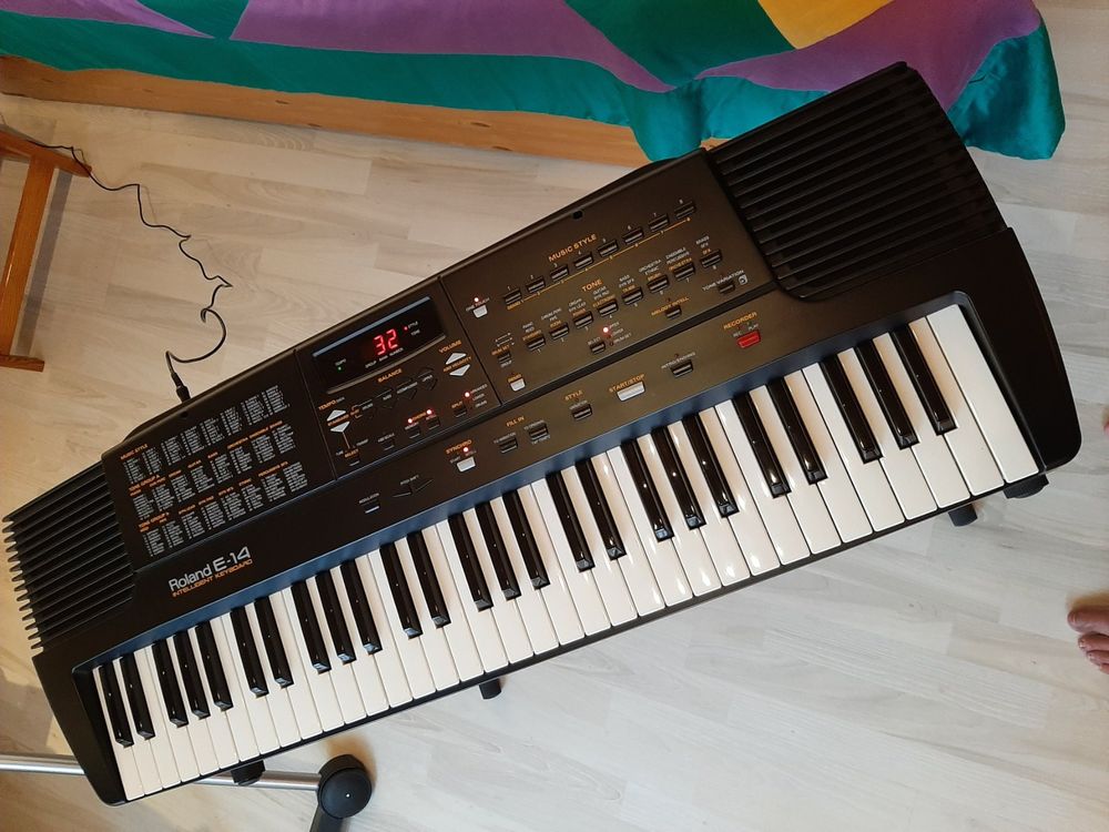 Roland Keyboard E-14 (Gebraucht) in Ennenda für CHF 80 – nur Abholung ...