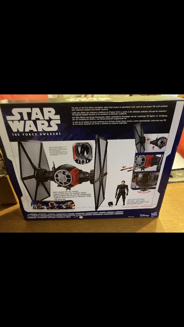 Star Wars (Neu (gemäss Beschreibung)) in Lodrino für CHF 65 – mit ...