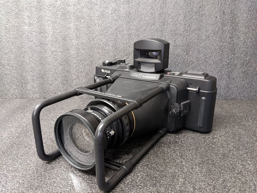 Fuji GX617 Panorama 6x17 Camera + 180mm + Viewfinder (Gebraucht) in ...