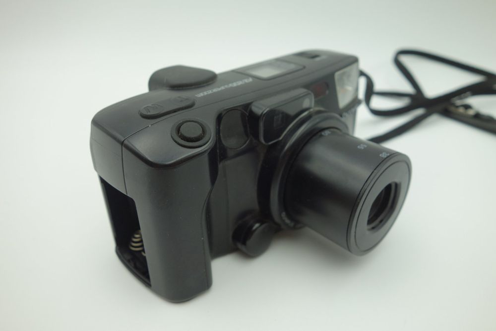 Olympus Multi AF Zoom Kamera (Gebraucht) in Wil SG für CHF 9 – mit ...