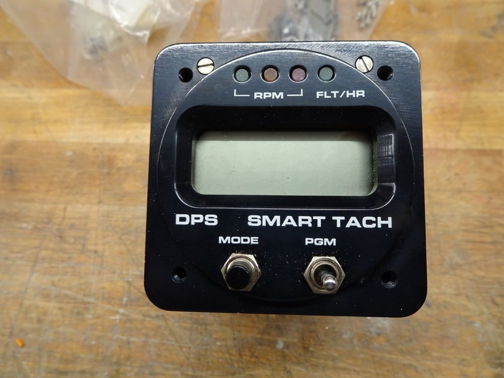 Instrument für Flugzeug DPS Smart Tach RPM + FLT/HR (Neu (gemäss ...