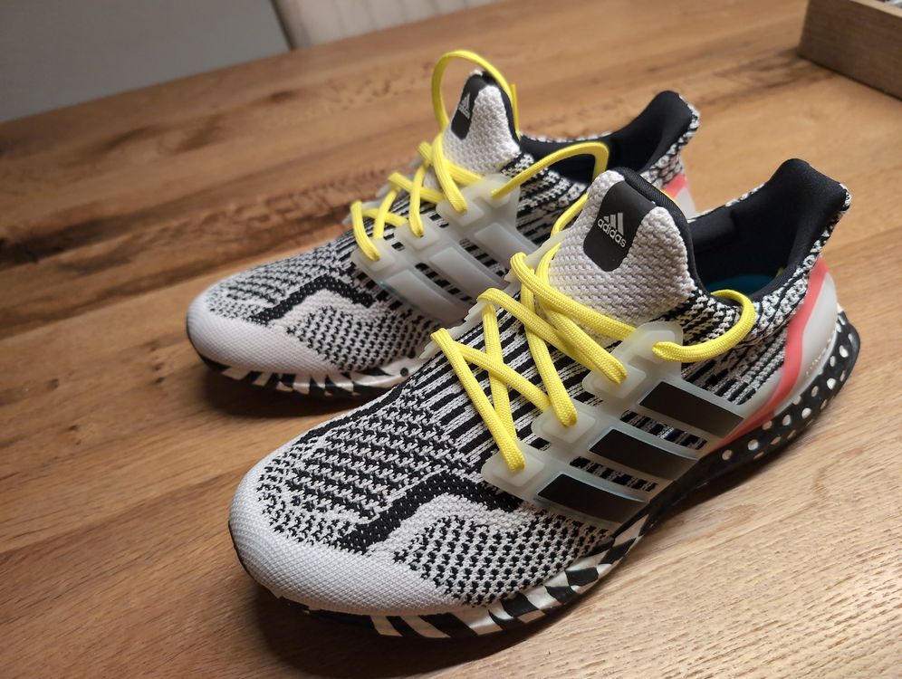Adidas Ultra Boost 5.0 DNA Multi Patern White Turbo (Neu (gemäss ...