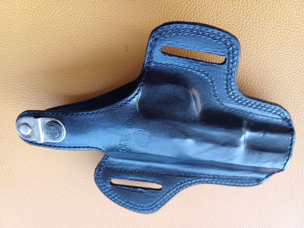 Leder Holster Sig P210 (Neu (gemäss Beschreibung)) in für CHF 40 – mit ...