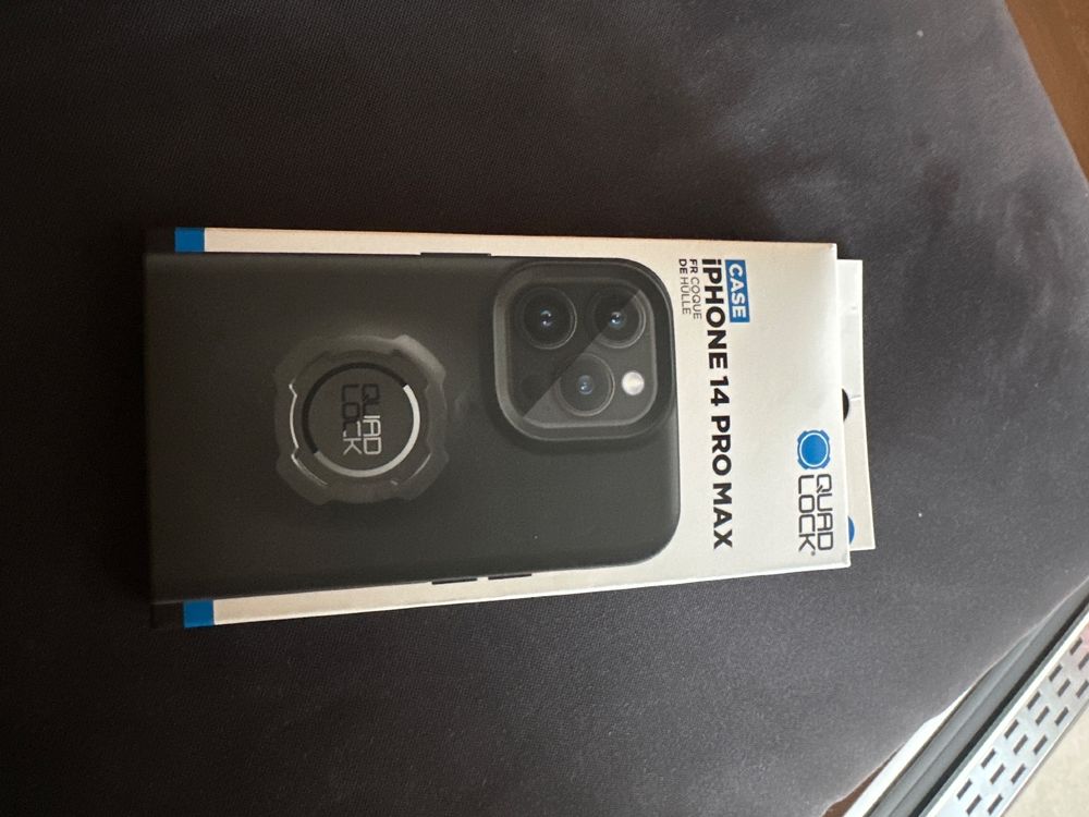 Quad Lock Case, Iphone 14 pro Max (Neu und originalverpackt) in für CHF ...