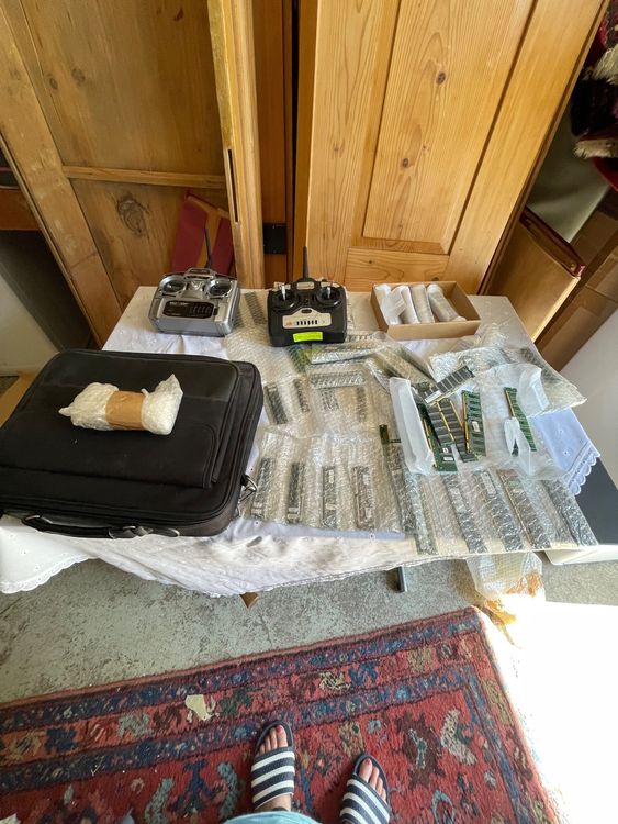 Nur ab Fr .1-(143) (Gebraucht) in Illnau-Effretikon für CHF 44 – nur Abholung auf Ricardo kaufen