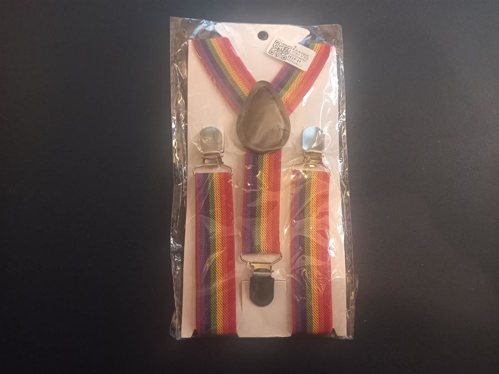 LGBT gestreifte Hosenträger / Bretelles à rayures LGBT (Neu und originalverpackt) in Lausanne ...
