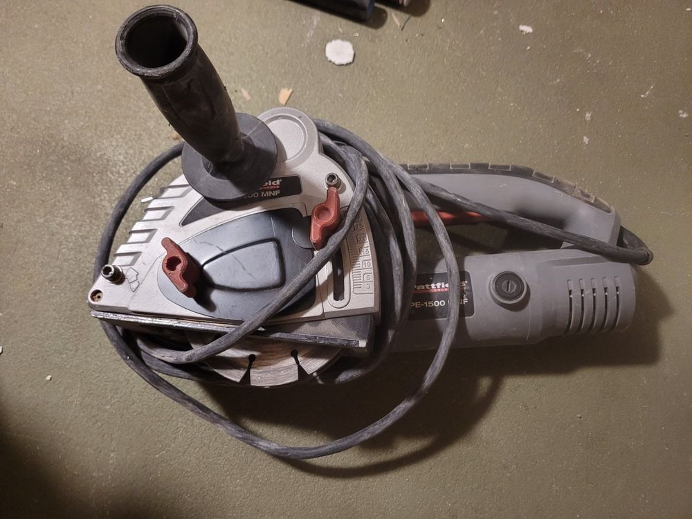 Pattfield Mauernutfräse (Gebraucht) in Oberägeri für CHF 39 – mit ...