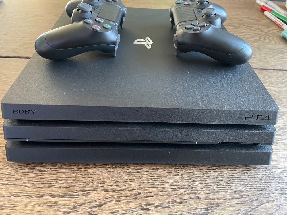 Playstation 4 Pro 4K | Kaufen auf Ricardo