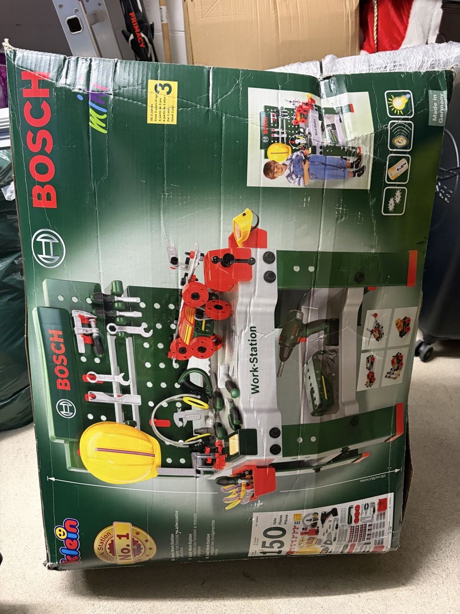 Bosch Werkbank für Kinder NEU (Neu und originalverpackt) in Embrach für ...