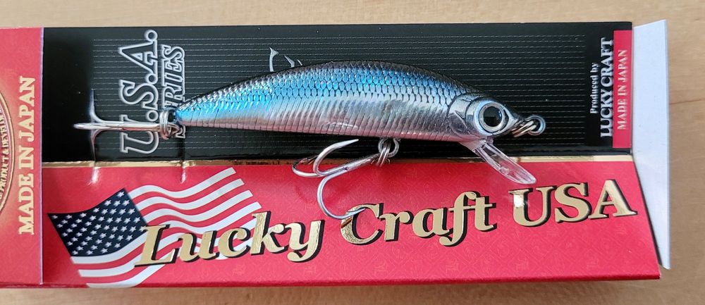 Lucky Craft Humpback Minnow 50SP - Aurora Black | Kaufen auf Ricardo