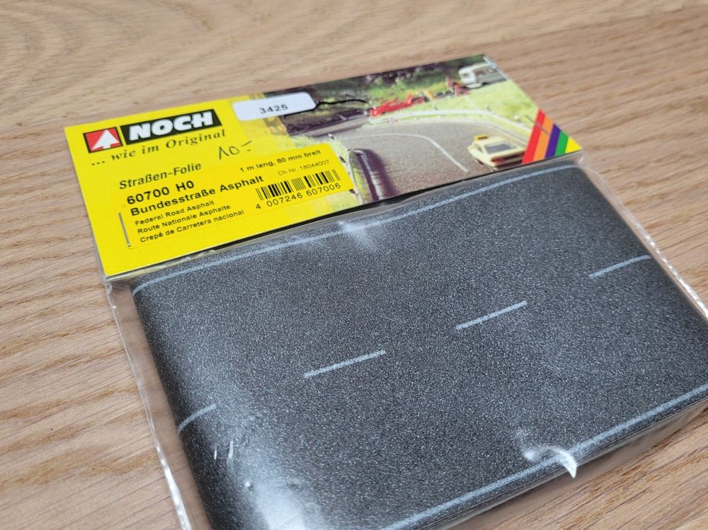 NOCH H0 Bundesstrasse Asphalt 60700, 80mm x 1m NEU (Neu und ...
