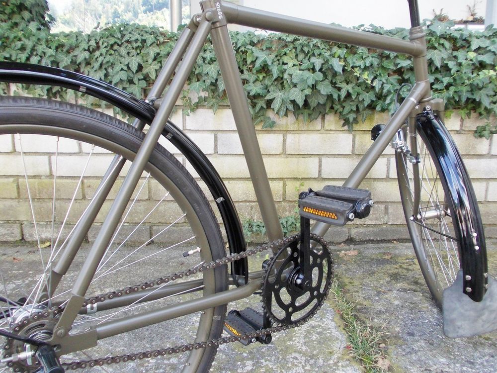 EINMALIG! Wunderbares Militärvelo 1941 *KOMPLETT RESTAURIERT (Neu (gemäss Beschreibung)) in ...