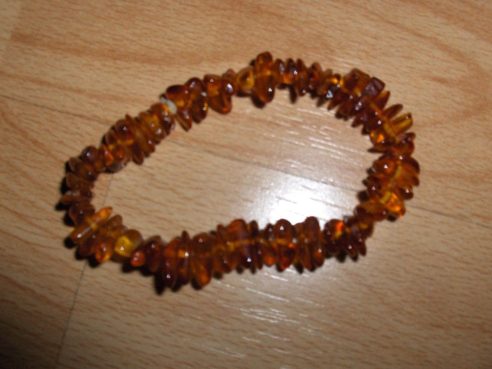 Bernstein Armband Armreif Bracelet (Gebraucht) in Zürich für CHF 15 ...