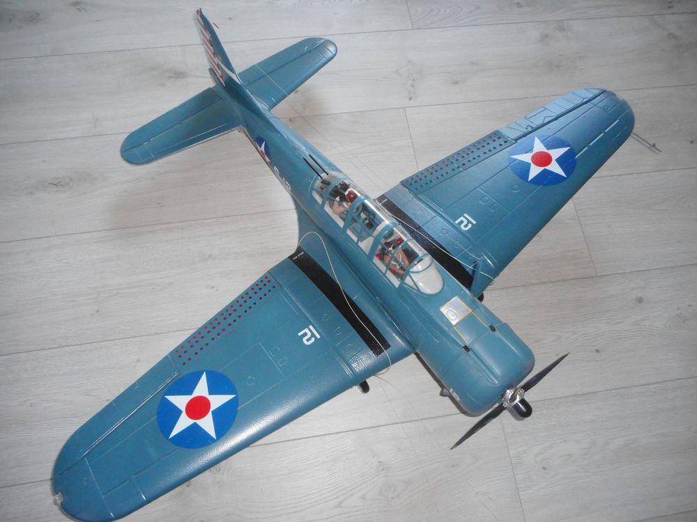 SBD - 5 Dauntless RC-Modell von Freewing (Neu (gemäss Beschreibung)) in ...