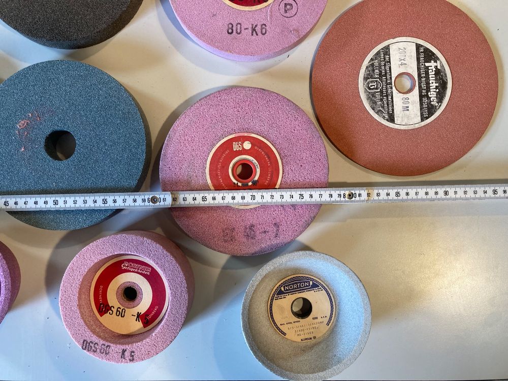Schleifscheiben, Schleifsteine, Schleifmaschine (Gebraucht) in Wynigen ...