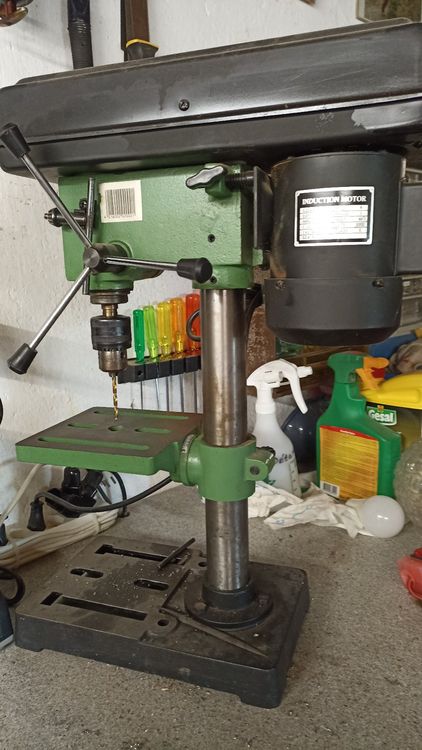 Ständerbohrmaschine Rexon DP2000A (Gebraucht) in Twann für CHF 33 – nur Abholung auf Ricardo kaufen