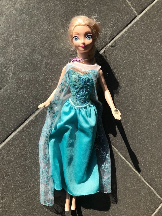 Elsa Frozen Barbie von Mattel (Gebraucht) in Erlinsbach SO für CHF 9 ...